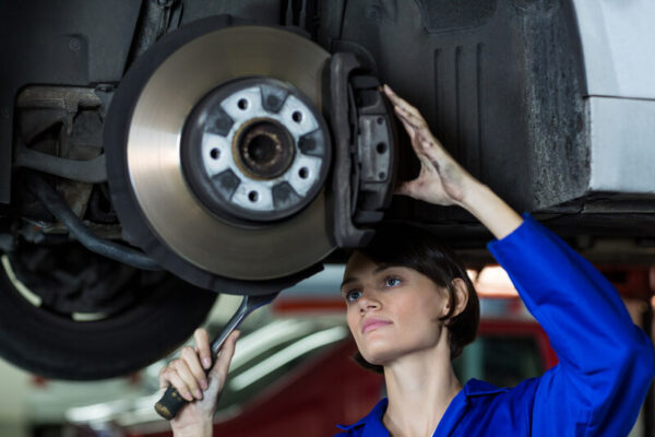 What are the Signs of Worn Out Brake Pads and What to Do?